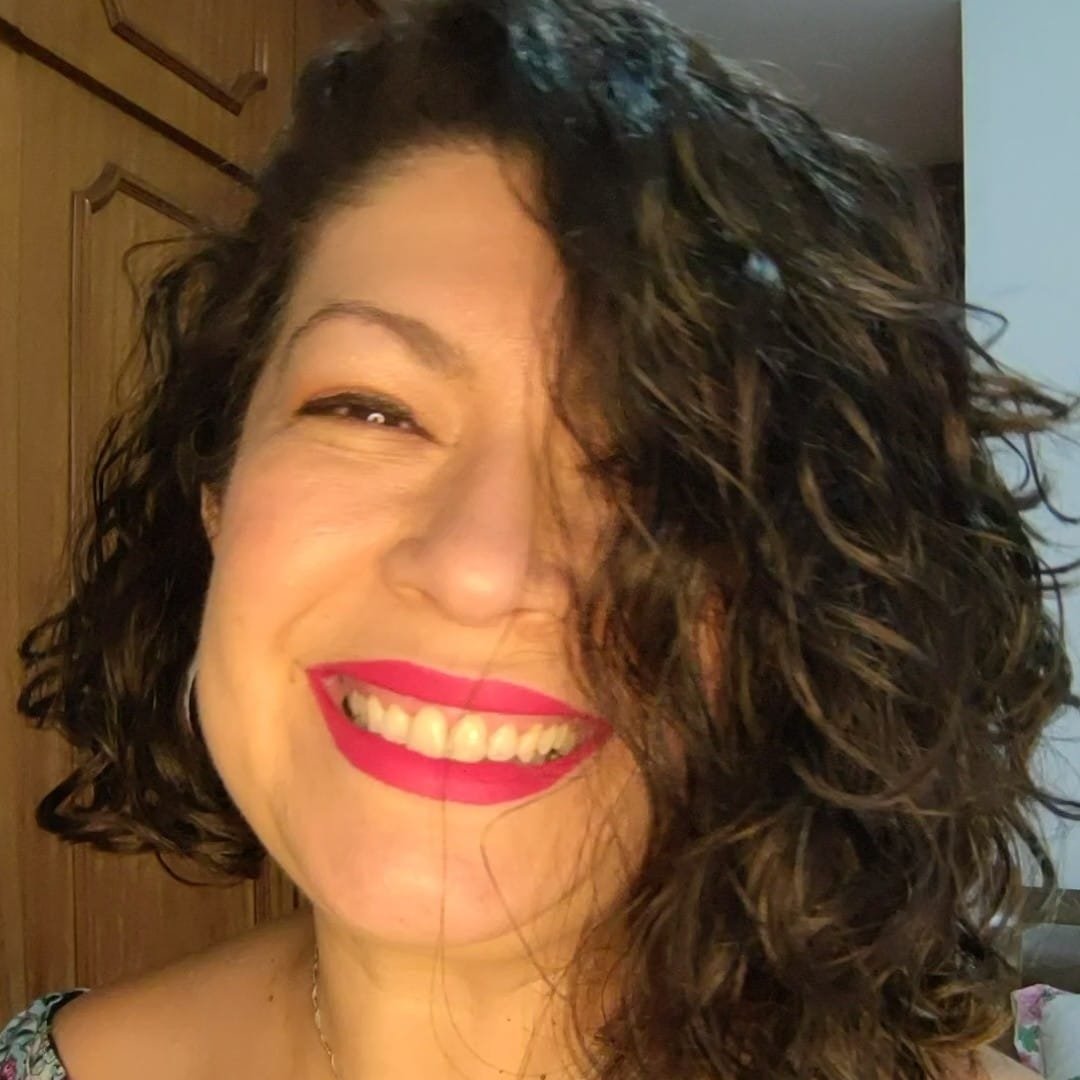 Sala de Jantar Mesa Olímpia 120CM MDF Canto Copo com 4 Cadeiras Carol ...